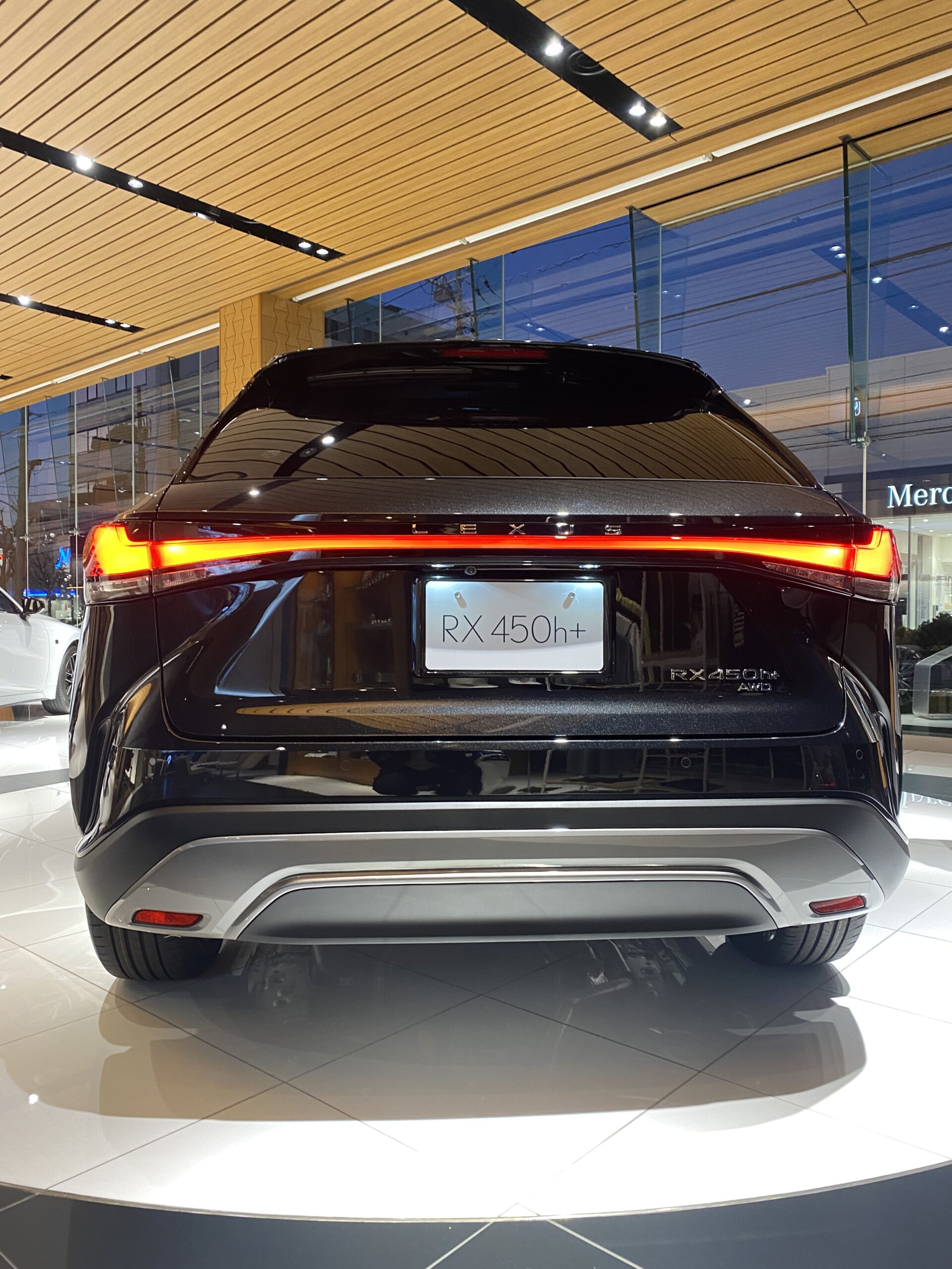 新型RXの紹介 エクステリア編 | LEXUS.com